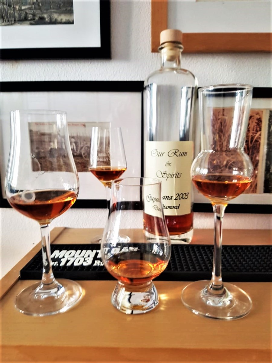 Tasting Glasses Part I – Standards – Single Cask Rum